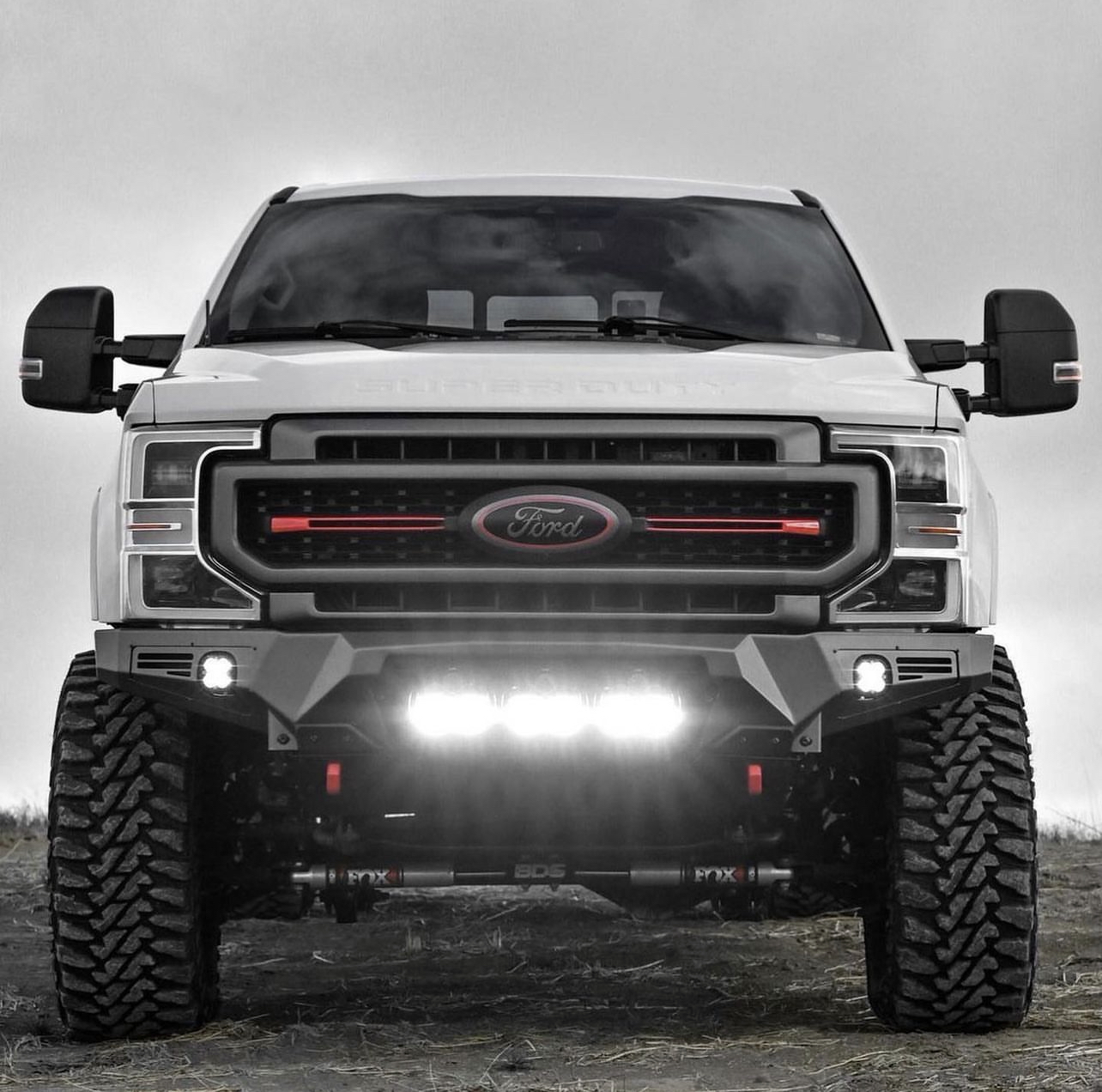 Ultimate Guide to Truck Suspension Lift Kits - Truxx