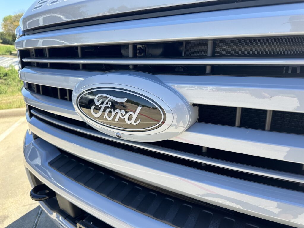 Ford F-250 Limited Edition Perfect Color Match with Truxx