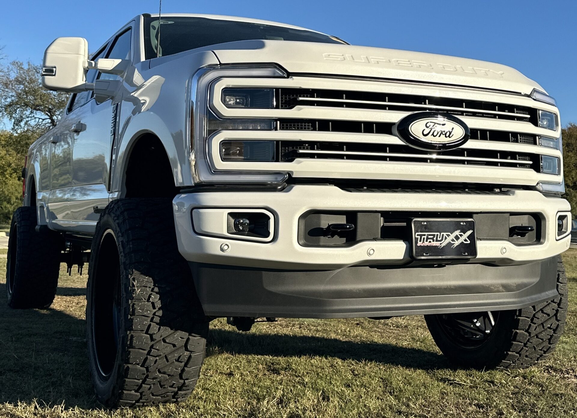 Truxx Custom Build: A Bold 2024 Ford Super Duty F-250 with Serious ...