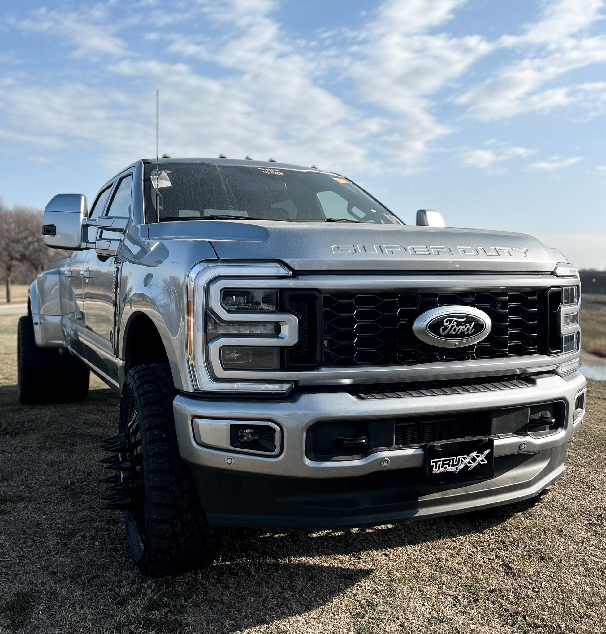 Transform Your Ford F350 Platinum Super Duty: The Ultimate Custom ...