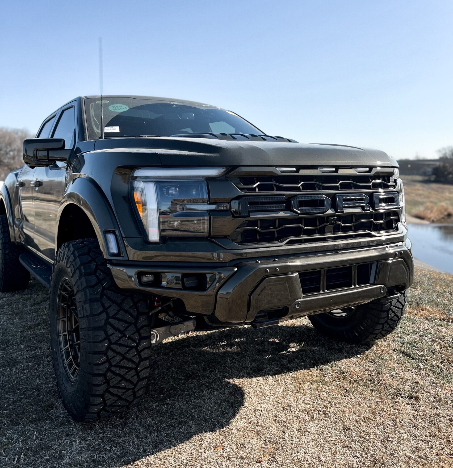 Ultimate Ford Raptor R Off-Road Experience: 7 Must-Have Custom Upgrades ...