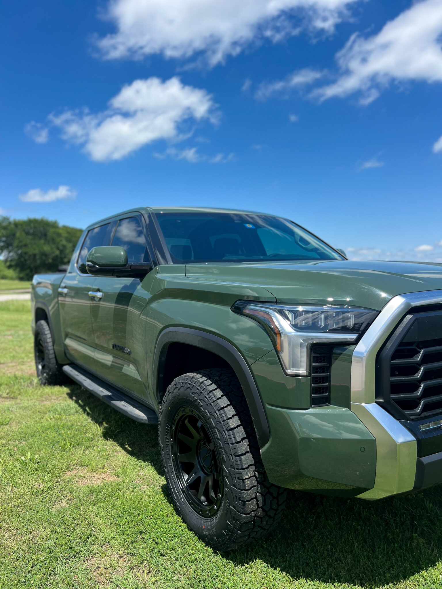 Ultimate Toyota Tundra Build: Top 5 Must-Have Upgrades - Truxx
