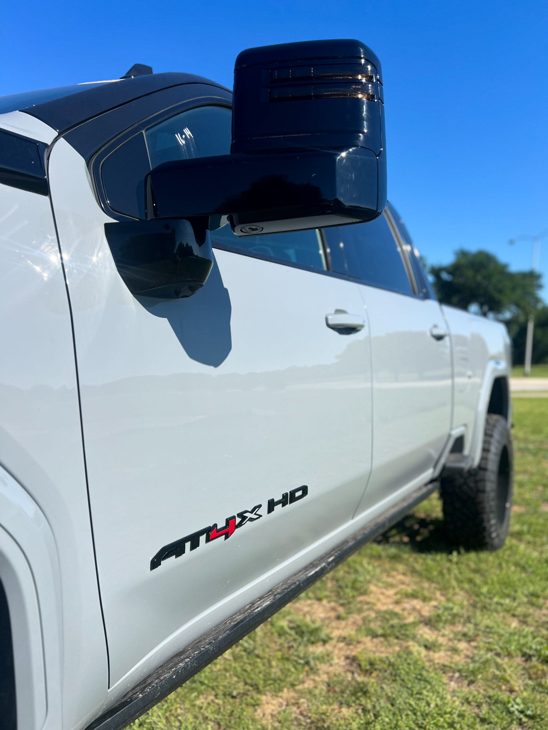 Ultimate Lifted GMC Sierra 2500 HD AT4X Build - Truxx
