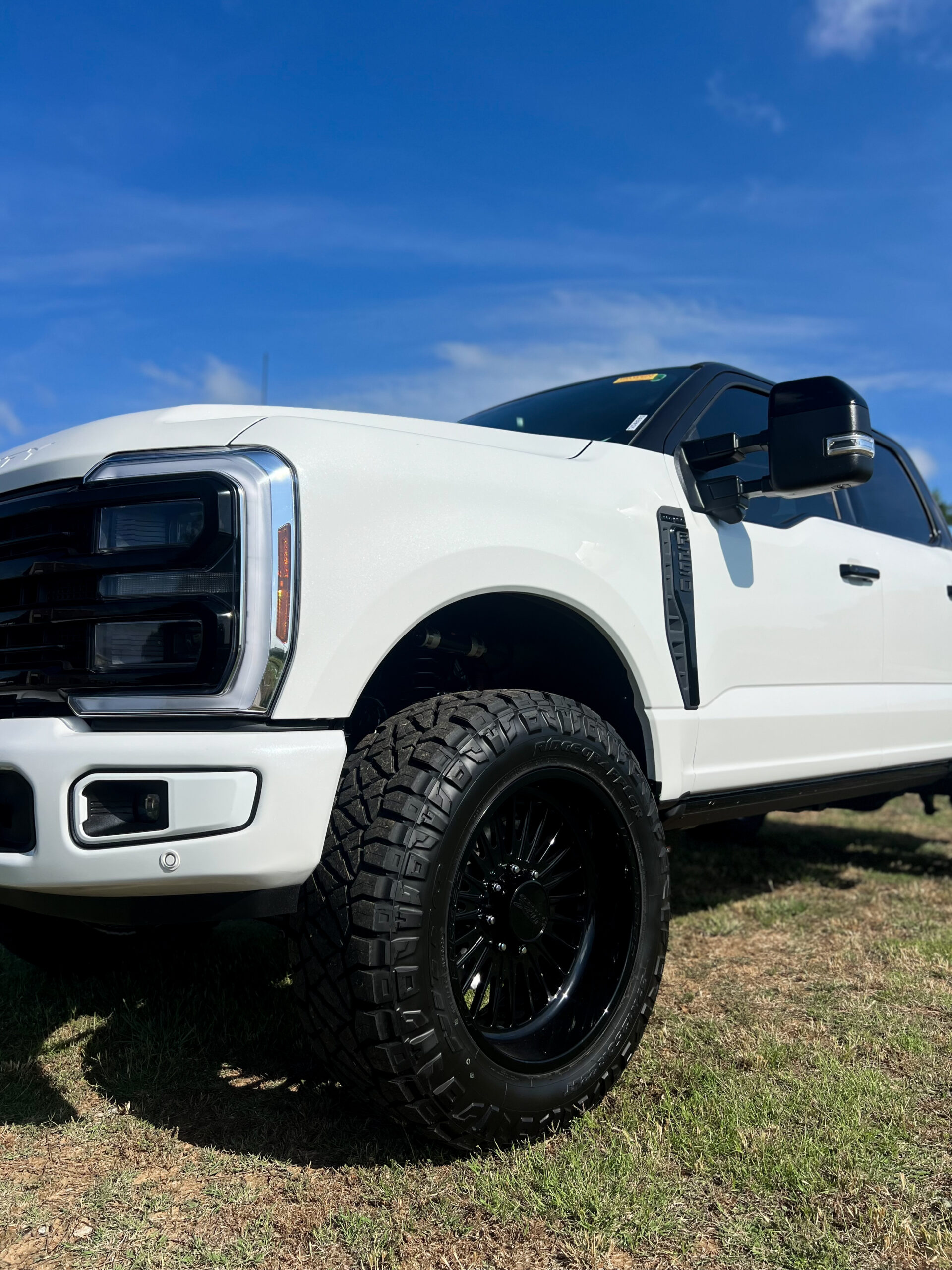 Custom Ford F-250 Super Duty Platinum Build - Truxx