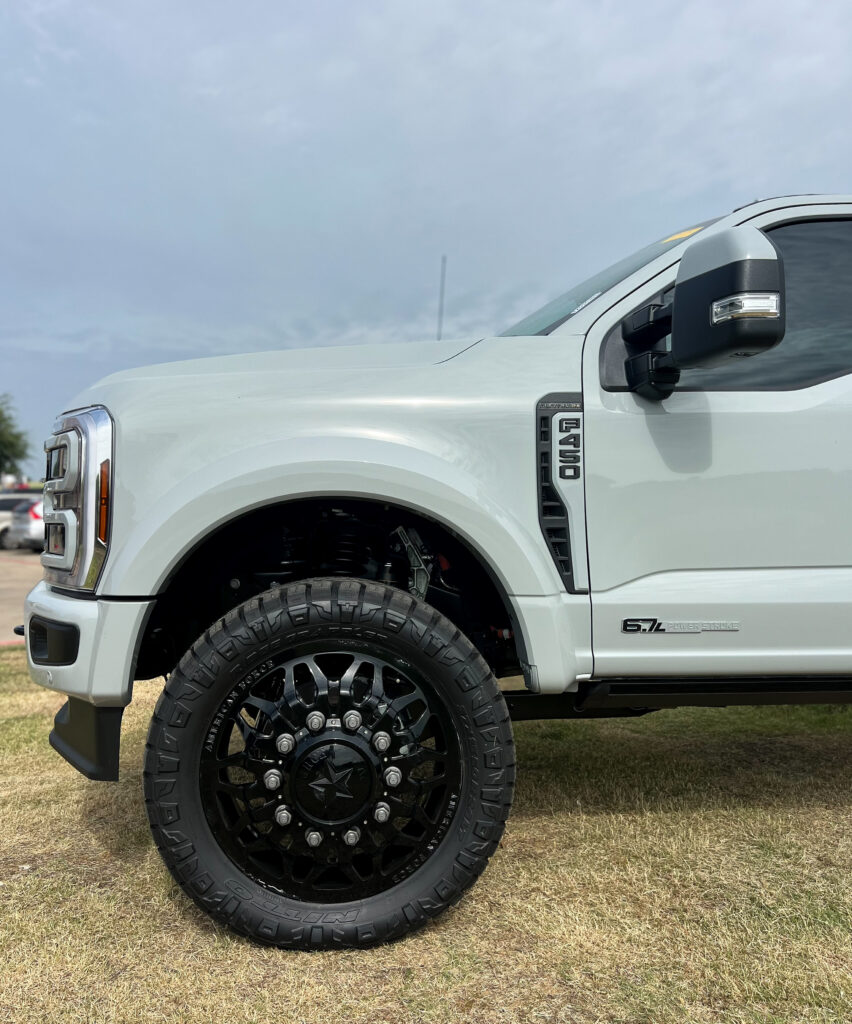 Insane Ford F-450 Build That Completely Transforms This Truck - Truxx