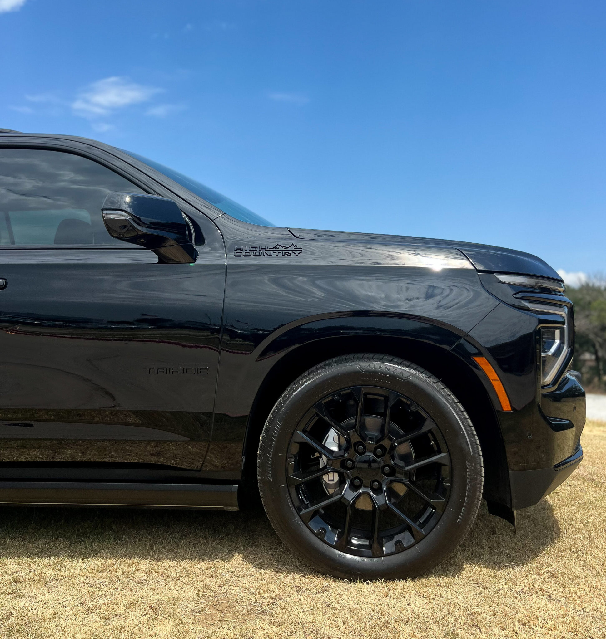 Impressive Chevy Tahoe Build - Truxx