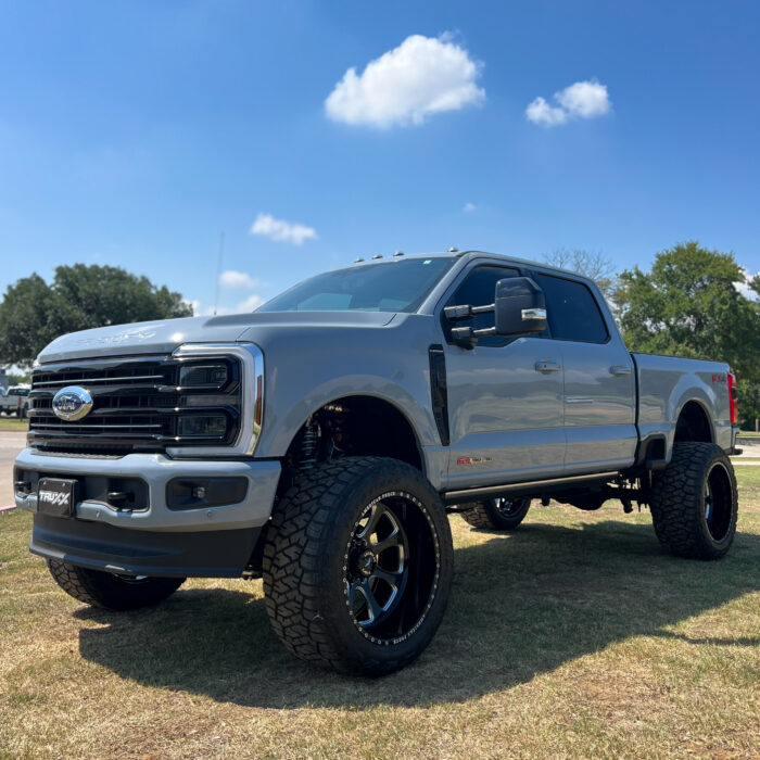 Unstoppable Ford F-250 Build - Truxx