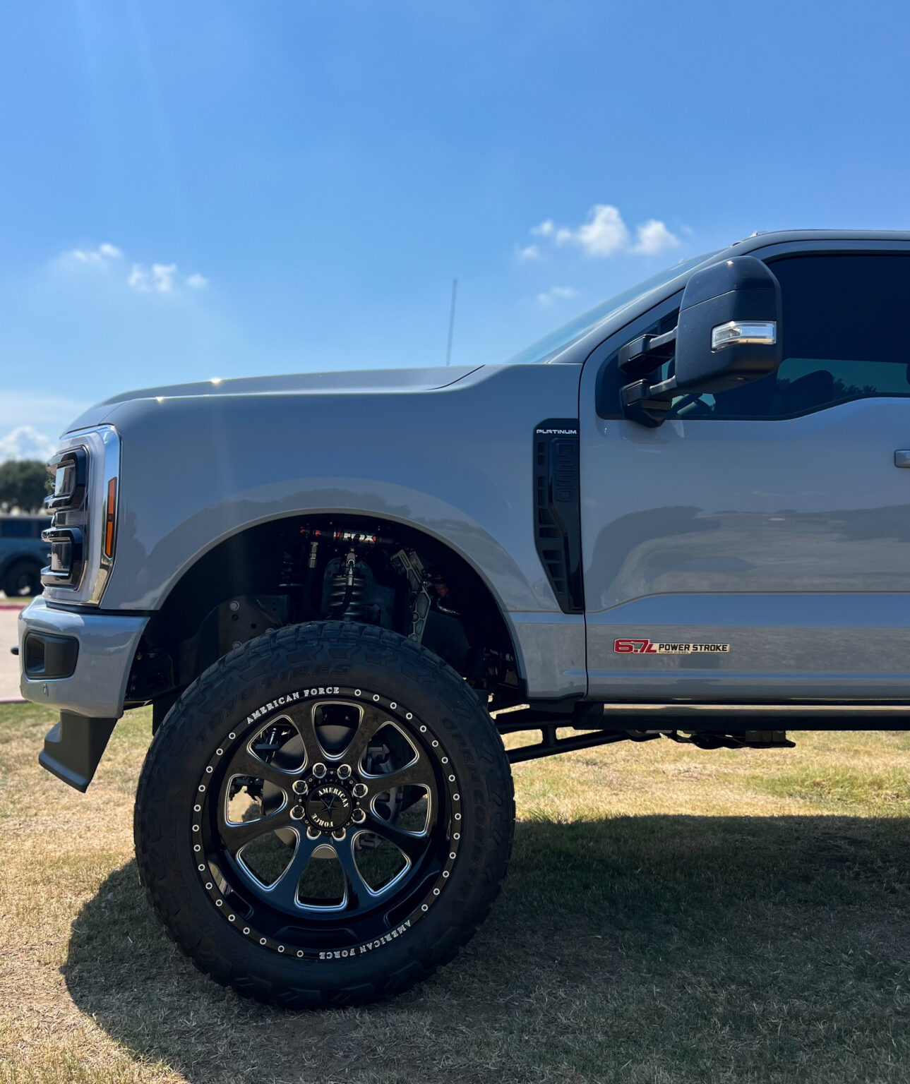 Unstoppable Ford F-250 Build - Truxx