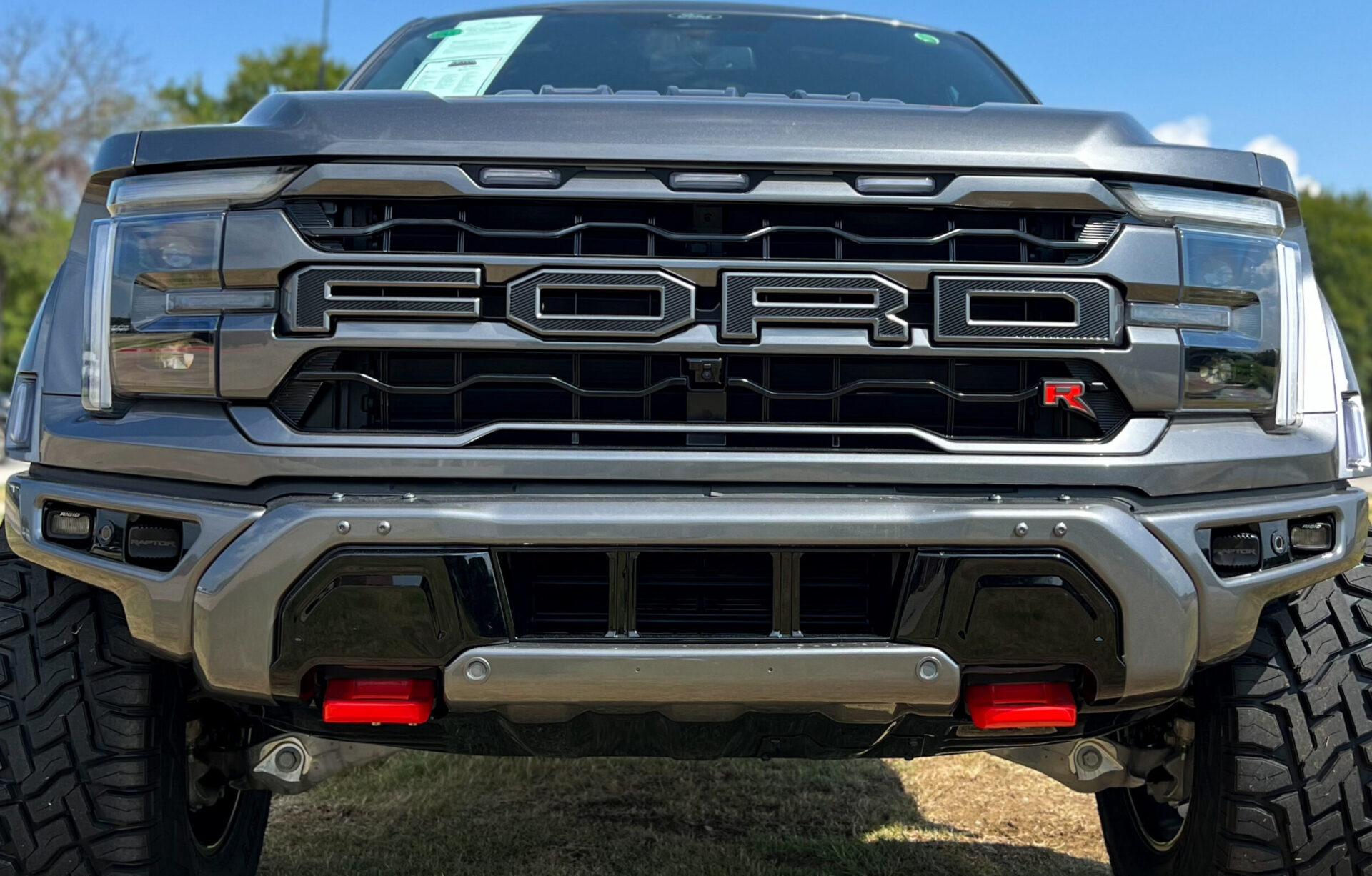 5 Reasons This Ford Raptor R Build Is Absolutely Unstoppable - Truxx