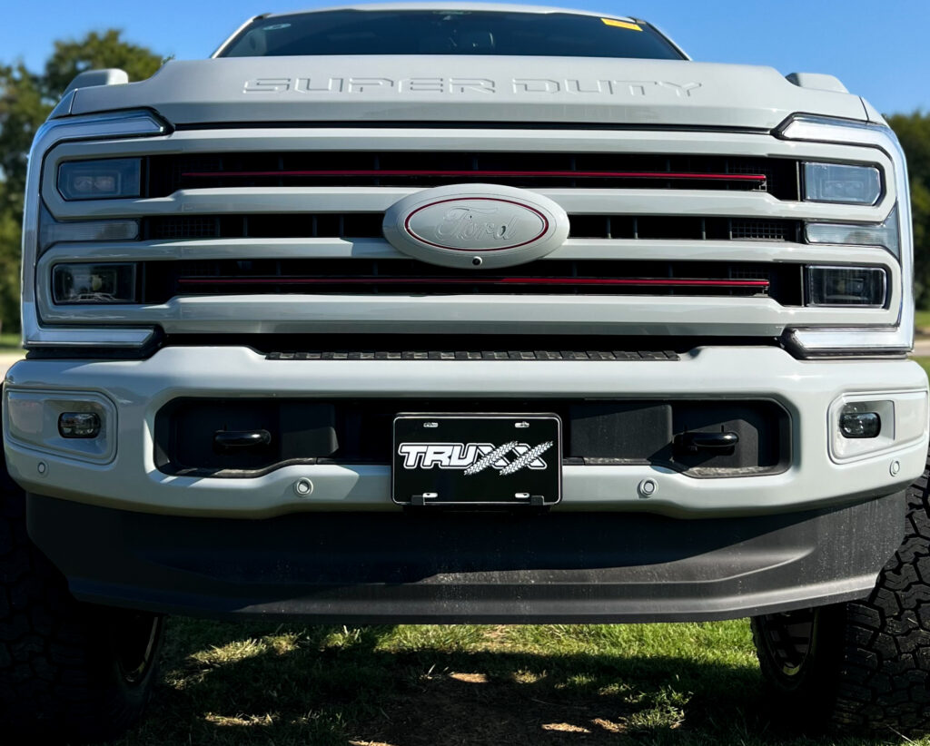 Ford F-250: 6 Impressive Customizations - Truxx