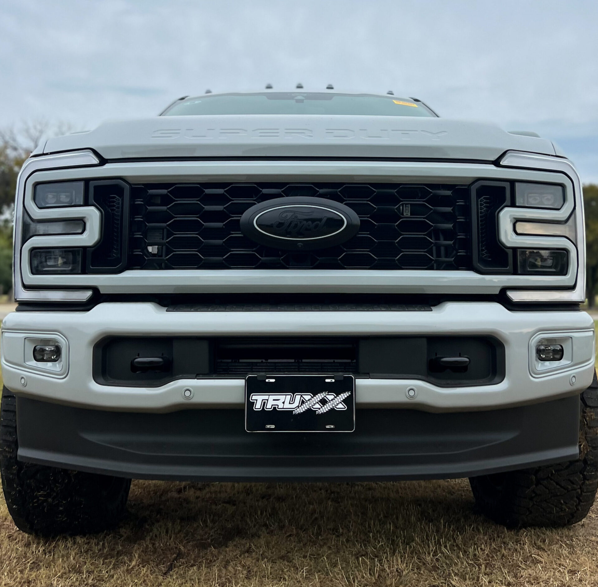Powerful Ford F-350 Build - Truxx