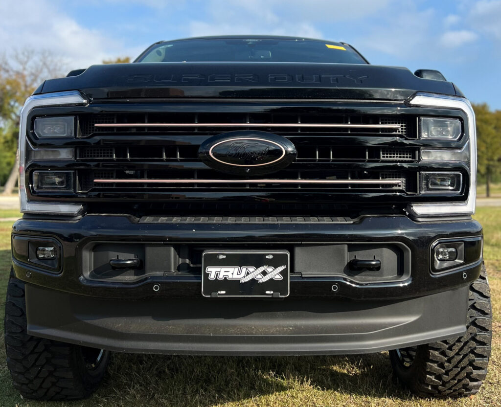 Flawless Ford F-250 Custom Build - Truxx