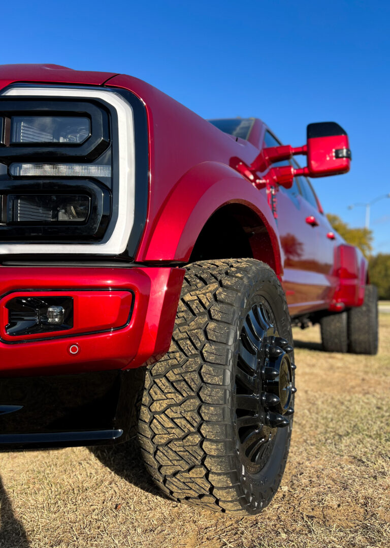 Powerful Ford F-450 Custom Build - Truxx