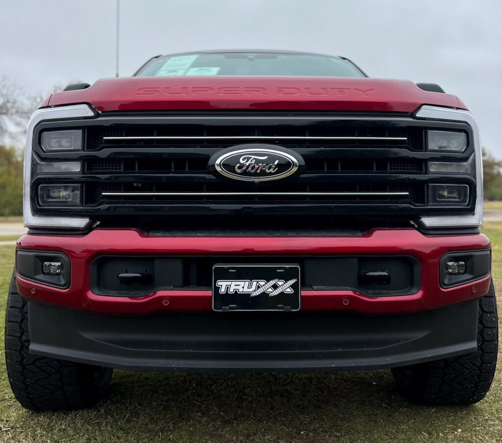 Bold Ford F-250 Custom Build - Truxx