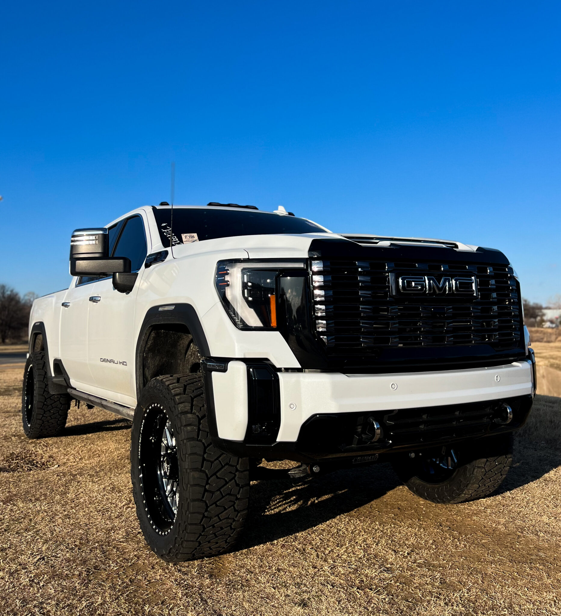 Impressive GMC Sierra Denali HD Build - Truxx