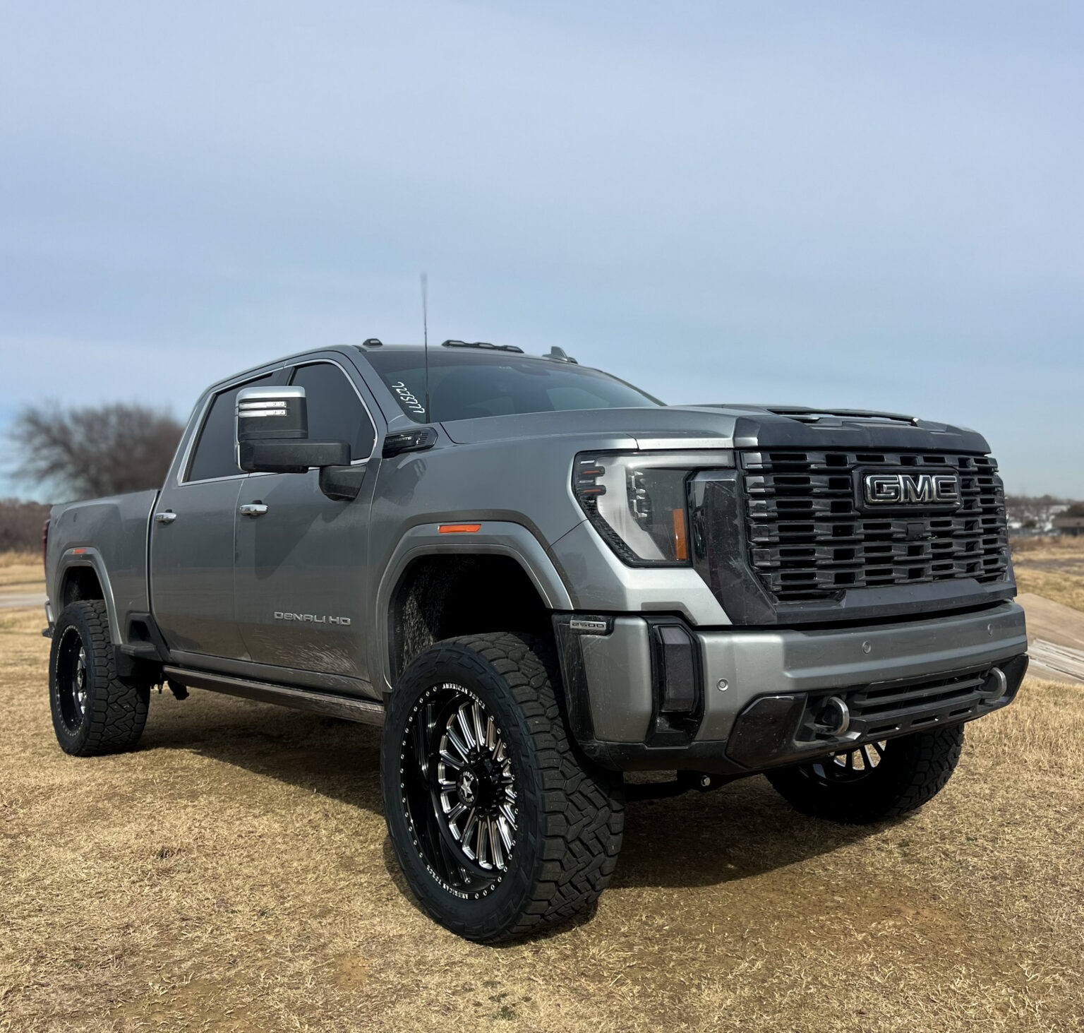 Impressive GMC Sierra HD Denali Build - Truxx